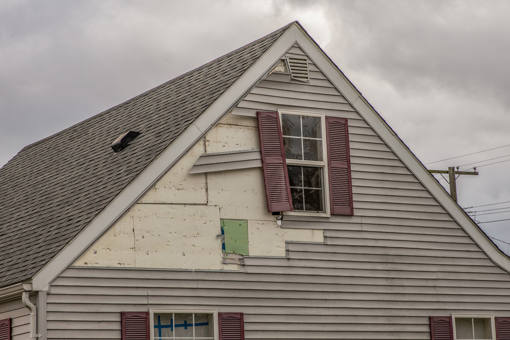 Is My Siding Affected By My Roof? - Eagle Watch Roofing